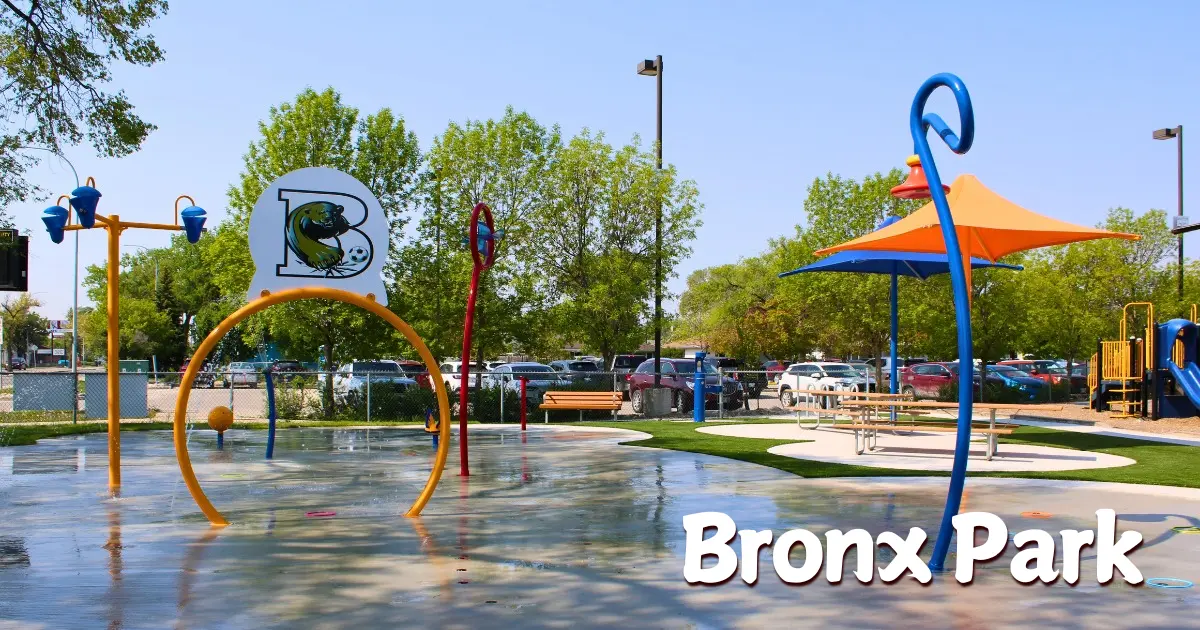 There’s a New Spray Pad at Bronx Park